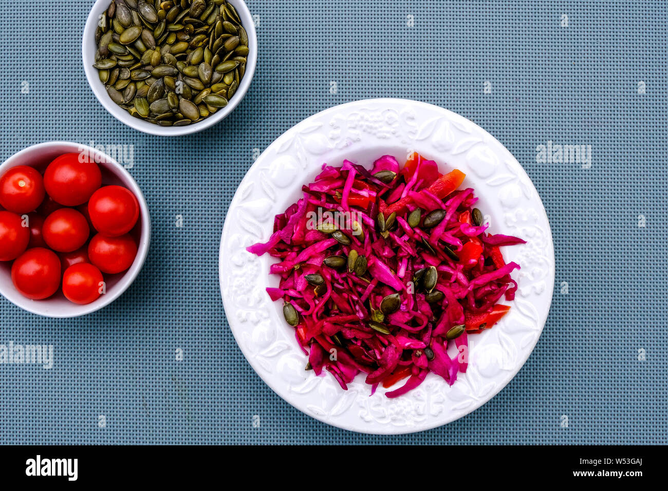 Red cabbage seed hi-res stock photography and images - Alamy