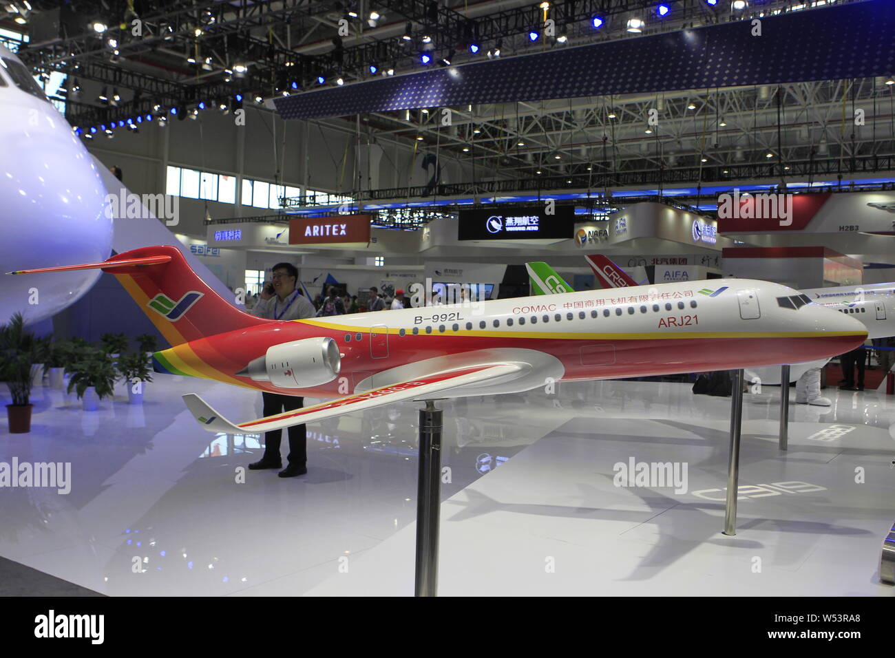 Arj21 hi-res stock photography and images - Alamy