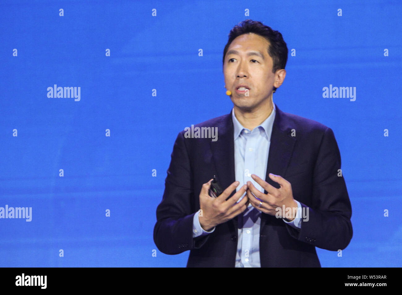 --FILE--Andrew Ng, founder and CEO of Landing AI, makes a speech during ...