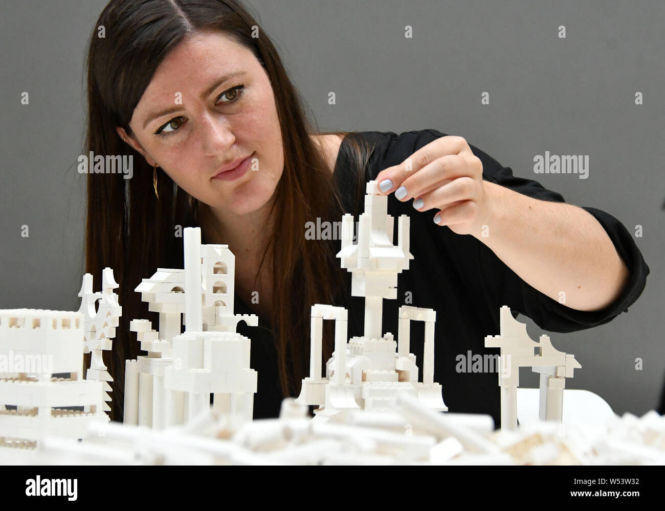 London, UK. 26th July, 2019. Olafur Eliasson’s The cubic structural ...