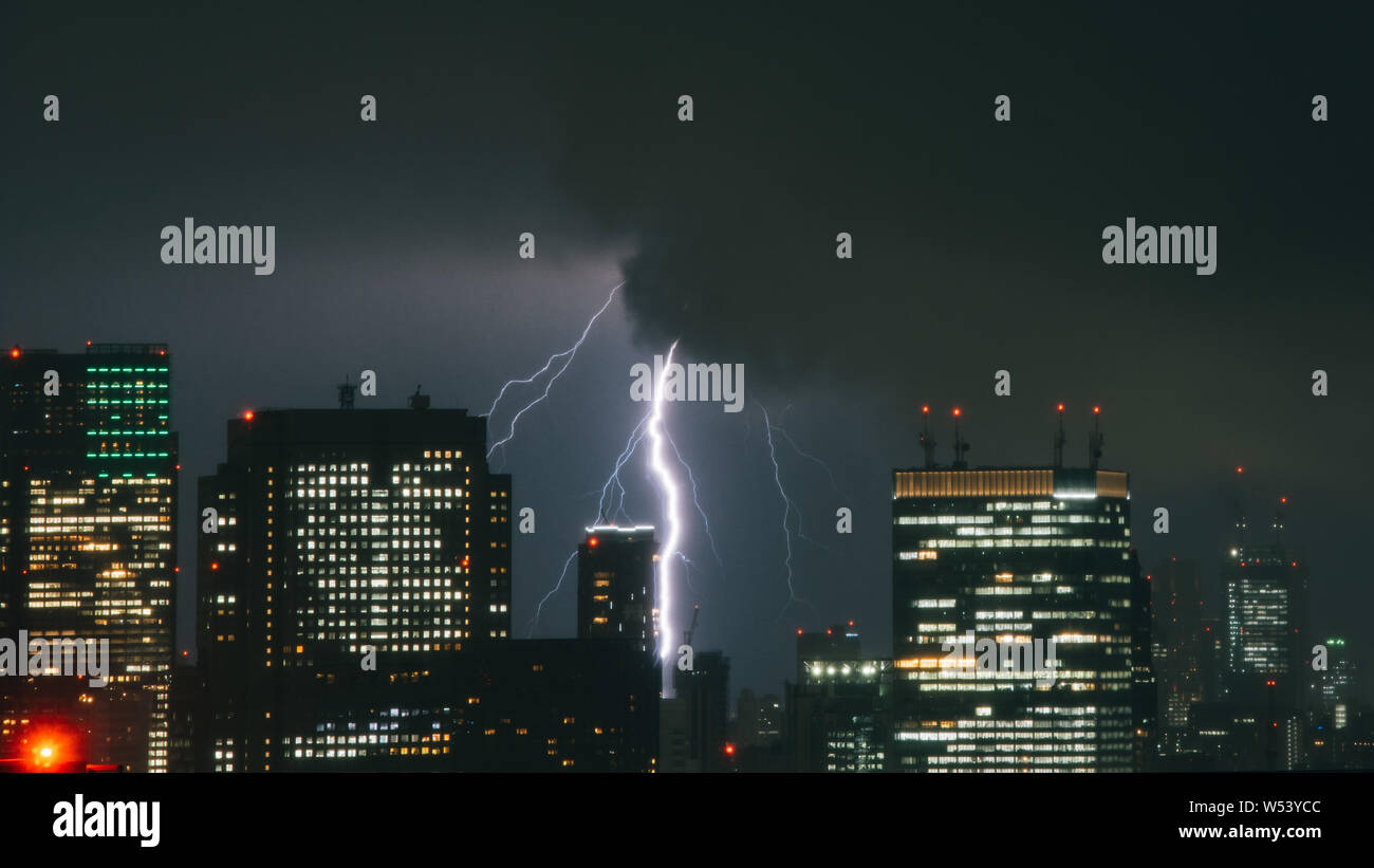 Lightning Strike on the Tokyo City Skyline Stock Photo - Alamy
