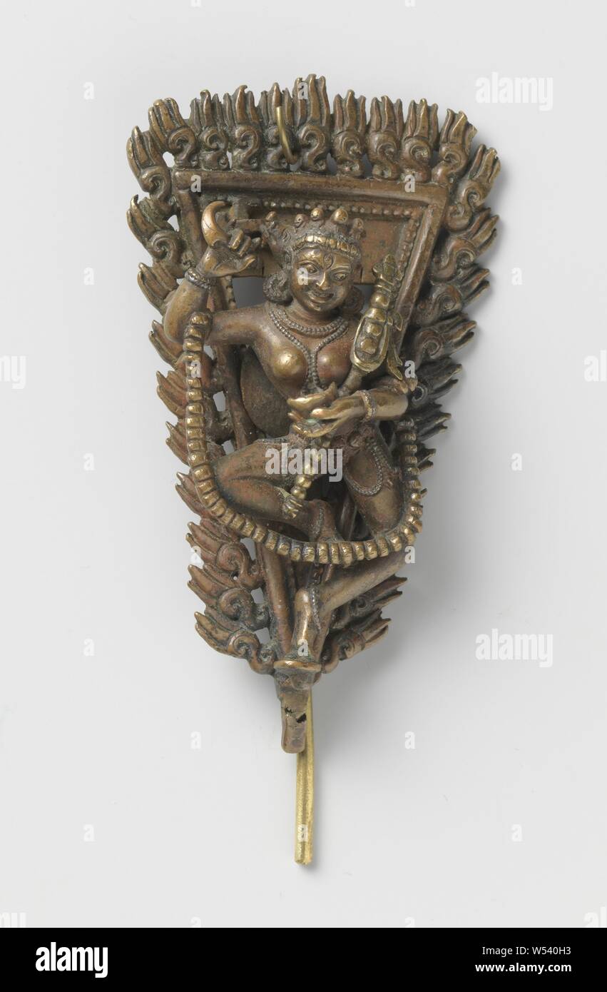 Triangular nimbus hi-res stock photography and images - Alamy