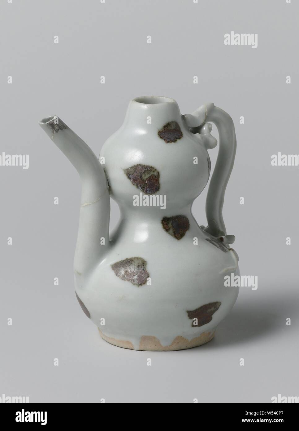 Gourd shaped jug hi-res stock photography and images - Alamy