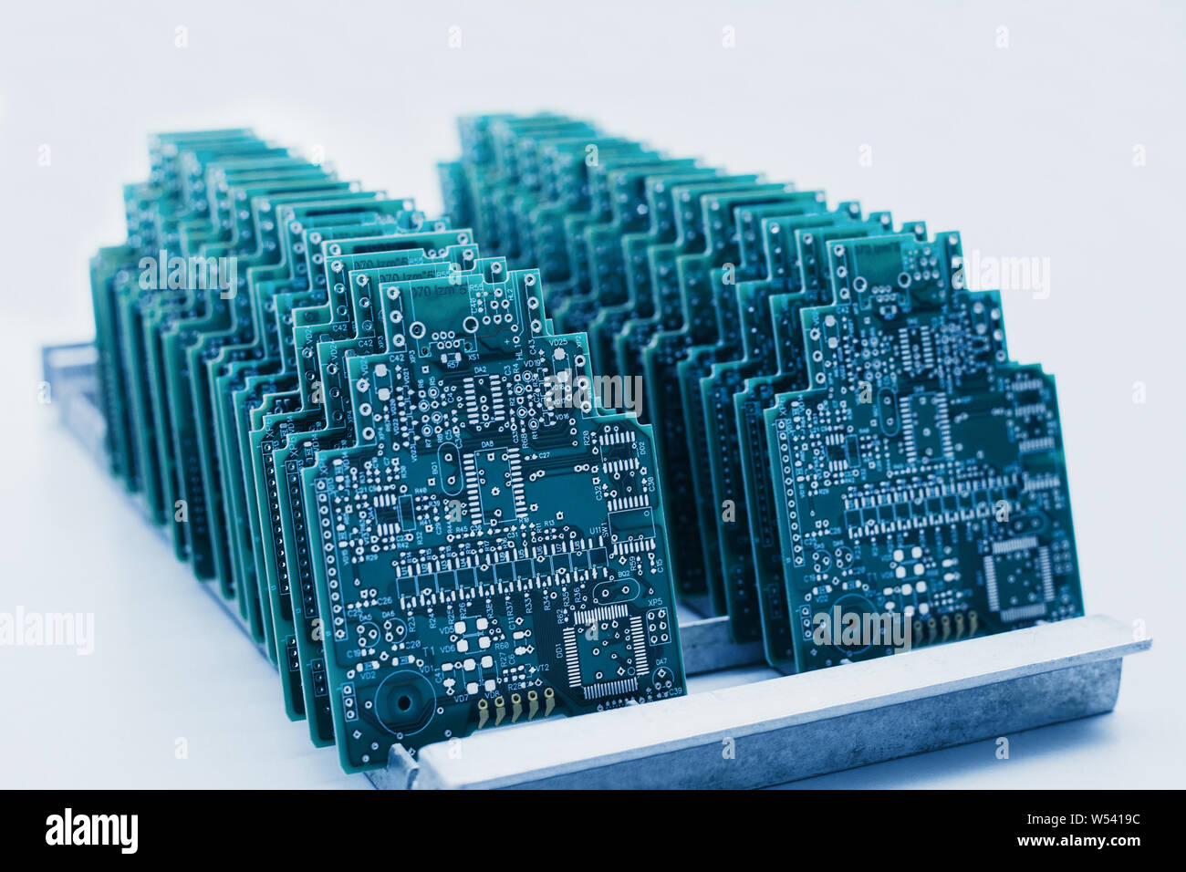 Computer assembling hi hi-res stock photography and images - Alamy