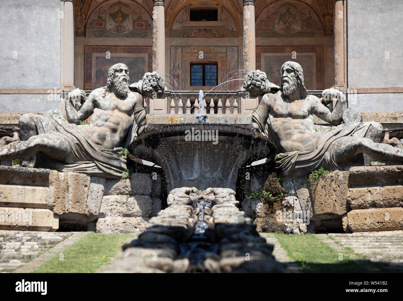 Detail of the Fountain of the Cup and the dolphin cascade in the upper ...