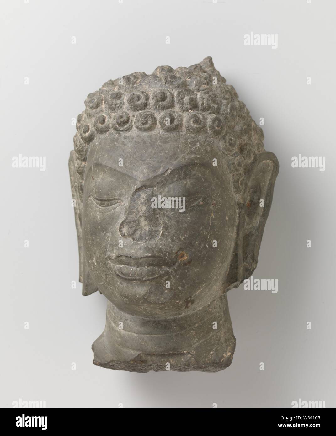 Dvaravati hi-res stock photography and images - Alamy