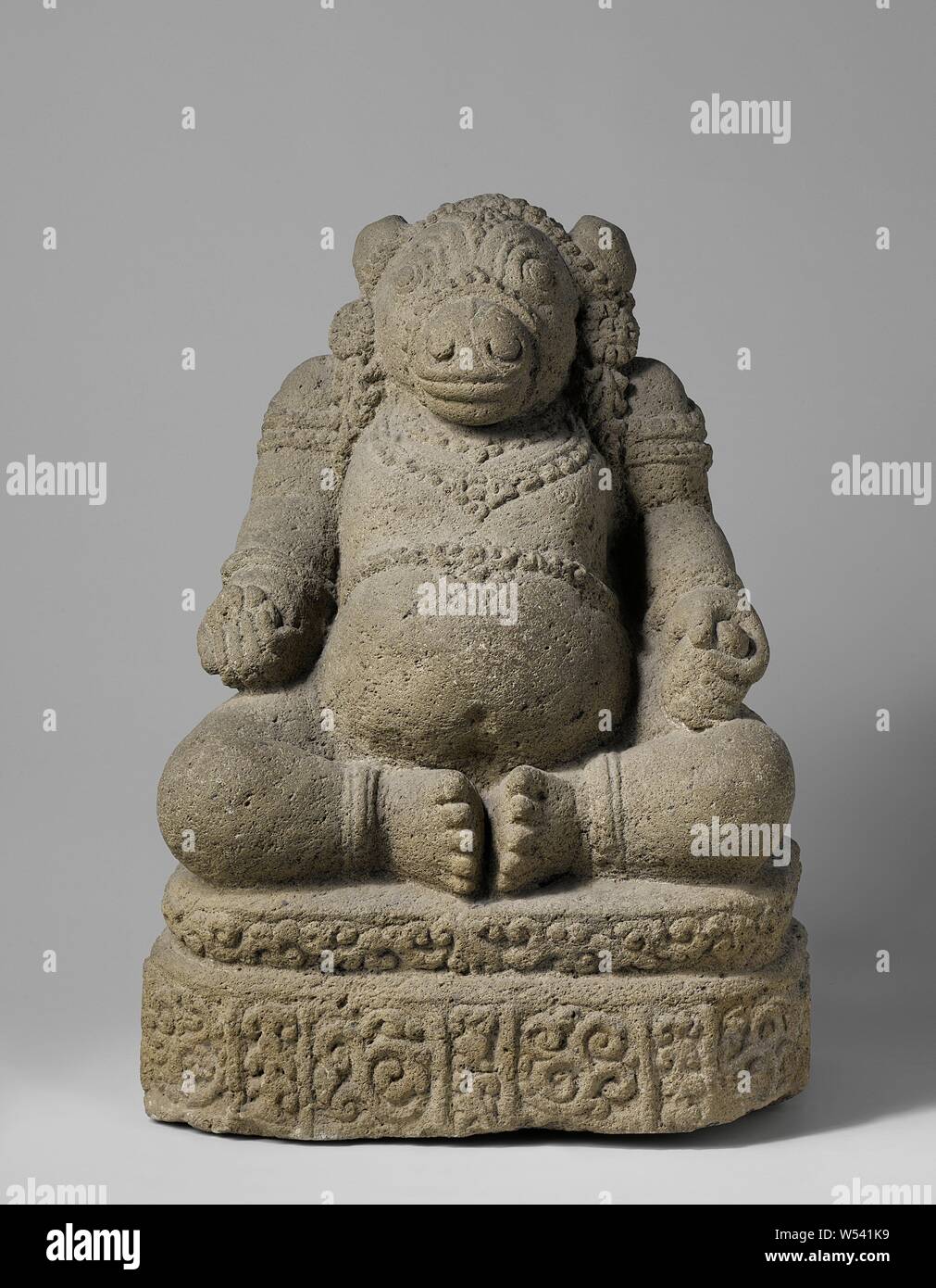 Image: Nandin, Seated Nandin, intersection between a Nandin and a ...