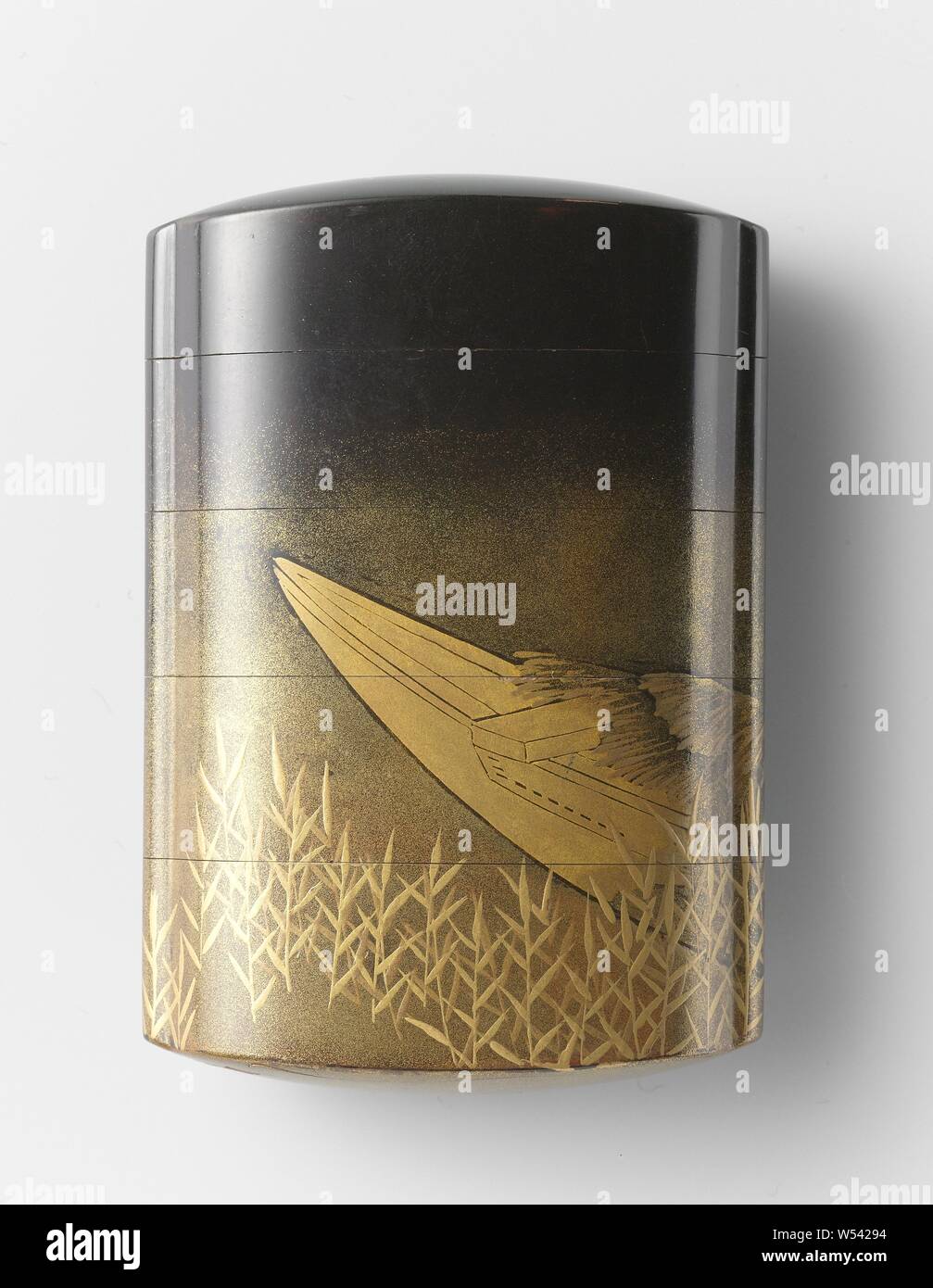 Boat and reeds hi-res stock photography and images - Alamy
