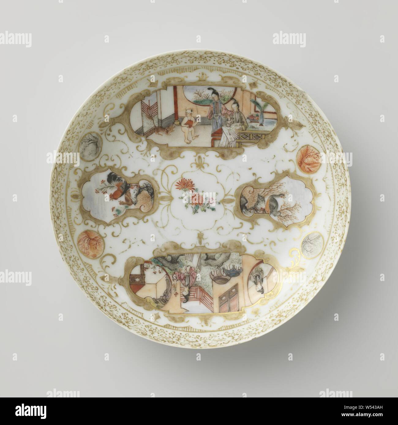 Outside two large cartouches hi-res stock photography and images - Alamy