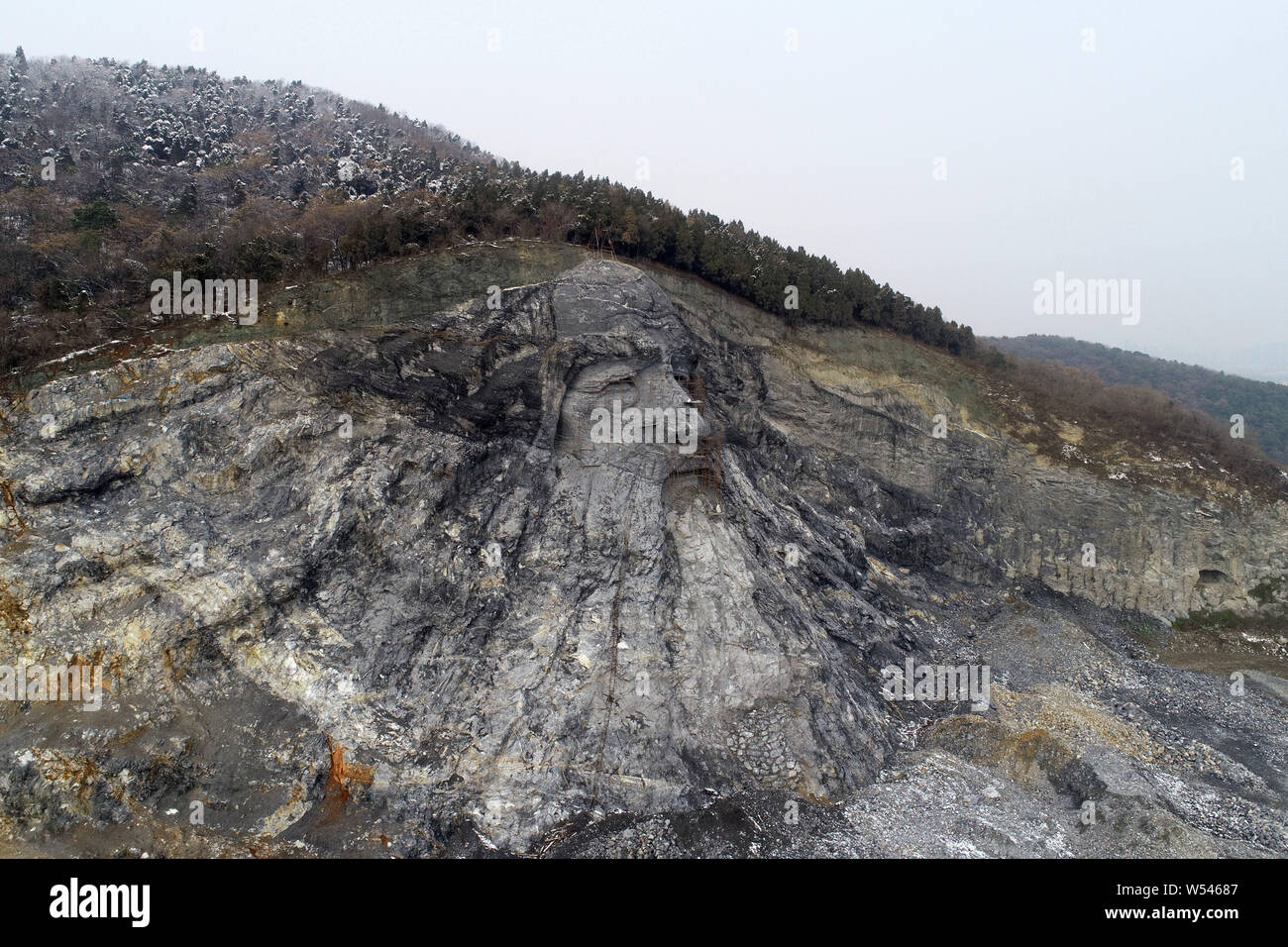 Giant sculpture of fuxi hi-res stock photography and images - Alamy