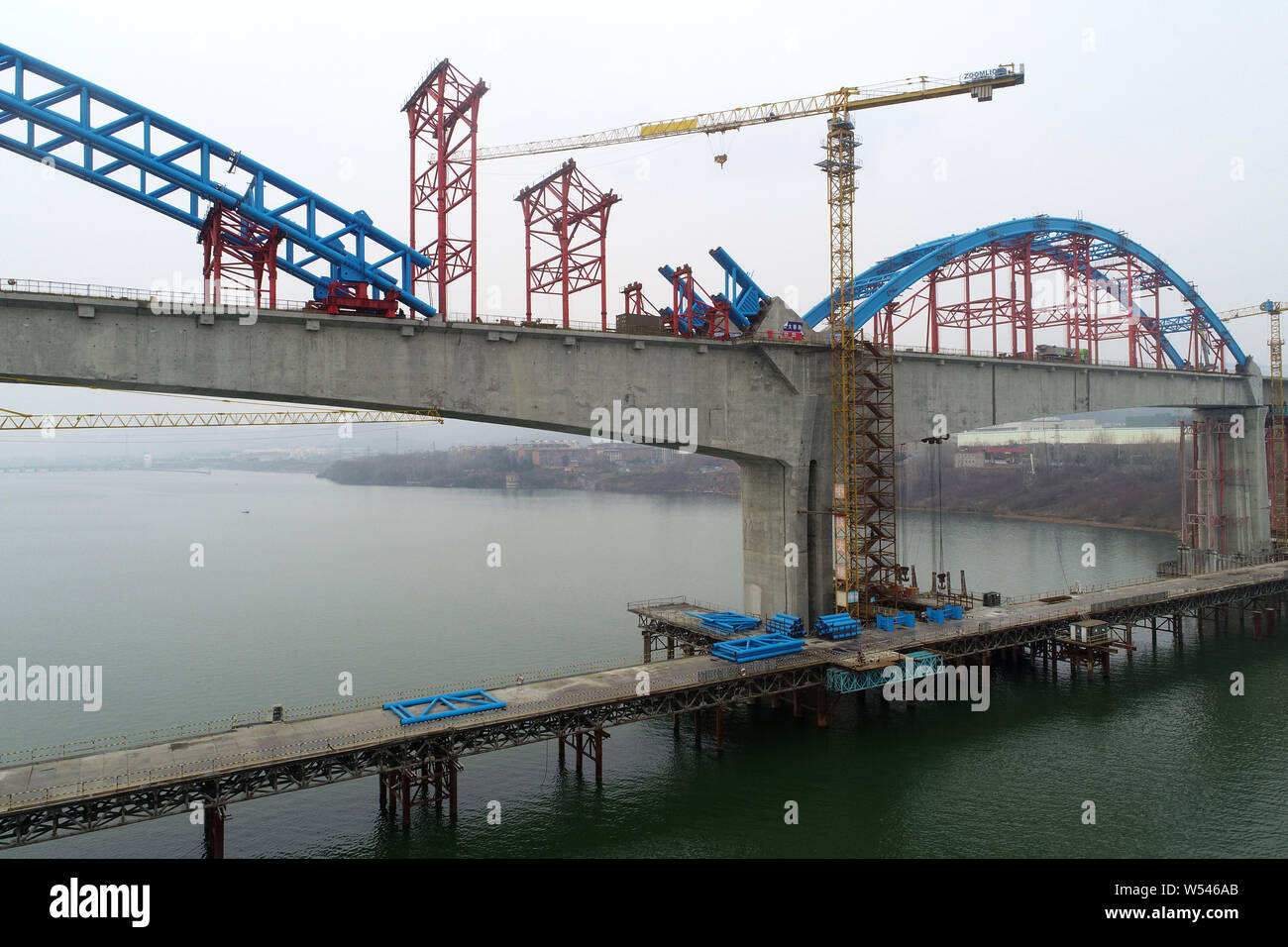 View of the Cuijiaying Hanjiang River Bridge of Wuhan-Shiyan high-speed ...