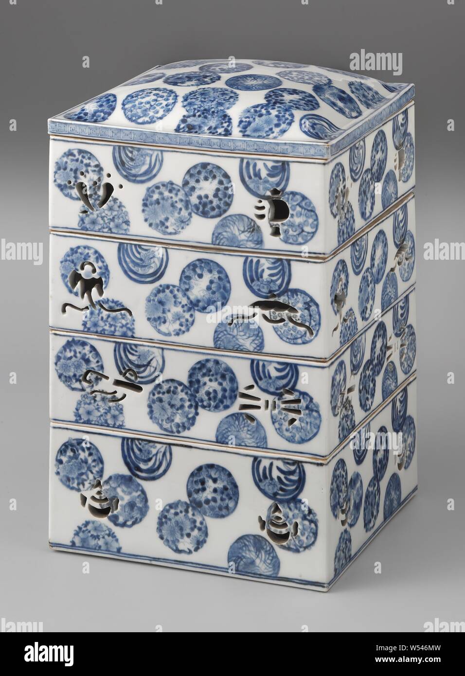 Square tiered box with cover with medallions, Third box of square ...