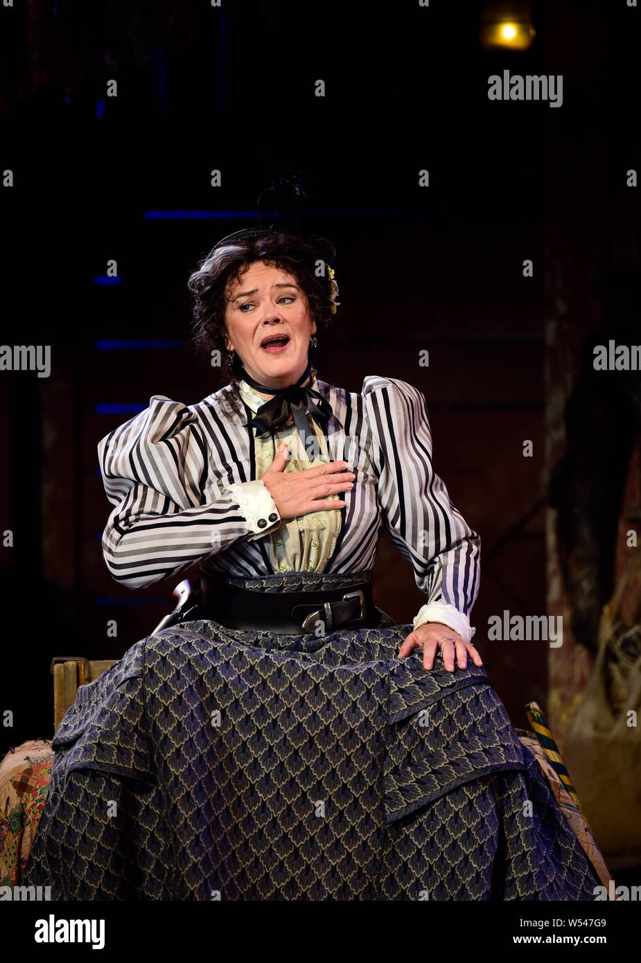 Josie lawrence hi-res stock photography and images - Alamy