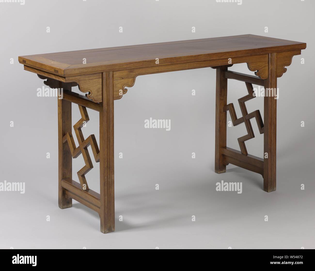 Table, Huang-huali wooden table, Ping-t 'ou-an of the' an 'type. The ...