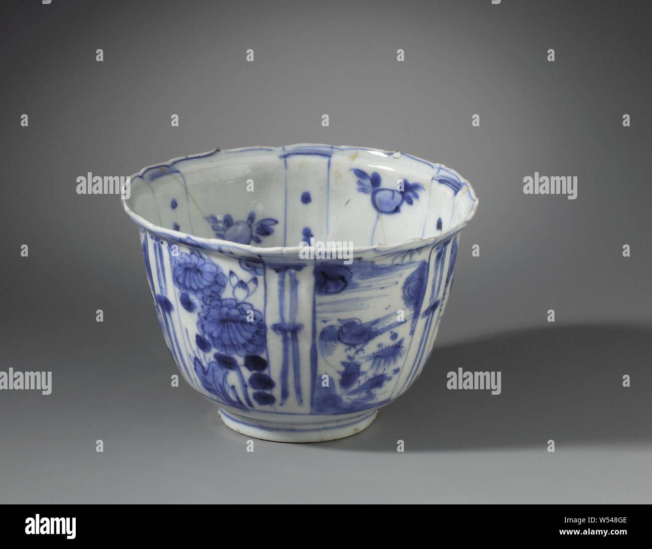 Crow foot hi-res stock photography and images - Alamy