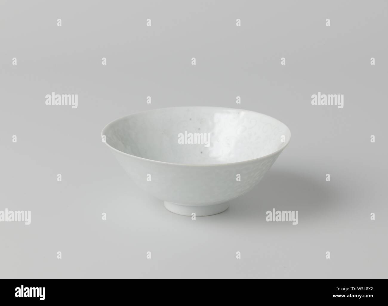 Translucent white glaze hi-res stock photography and images - Alamy