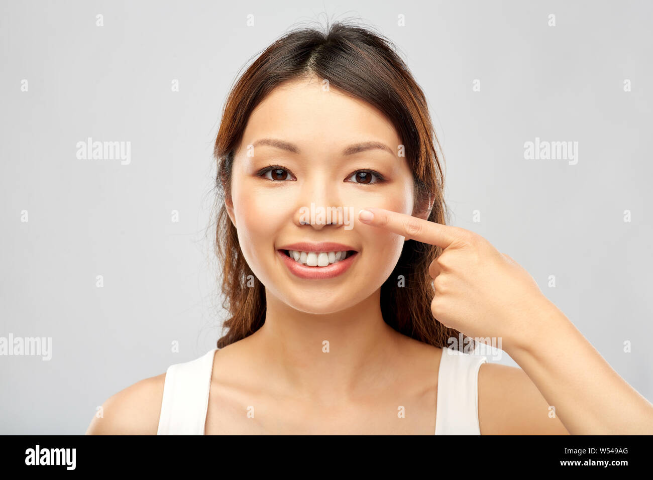 Rhinoplasty asian hi-res stock photography and images - Alamy