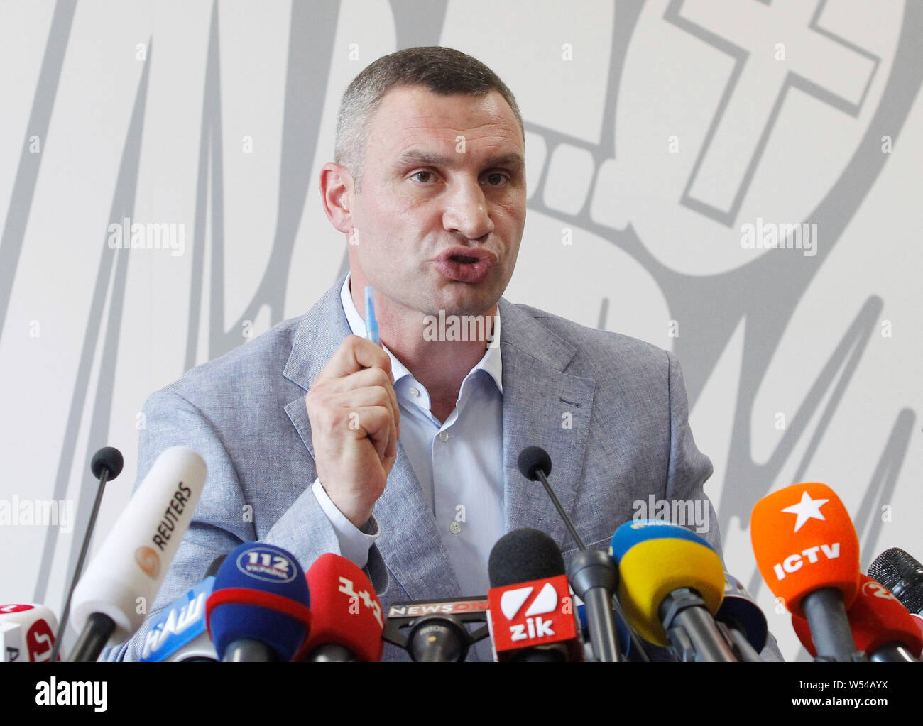 Ukrainian vitali klitschko hi-res stock photography and images - Alamy
