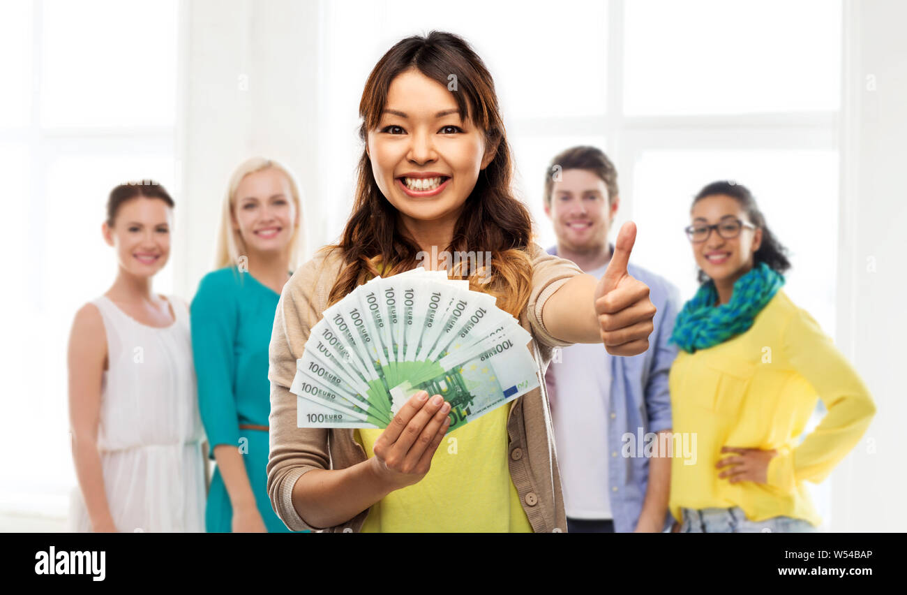 Woman winning money hi-res stock photography and images - Alamy