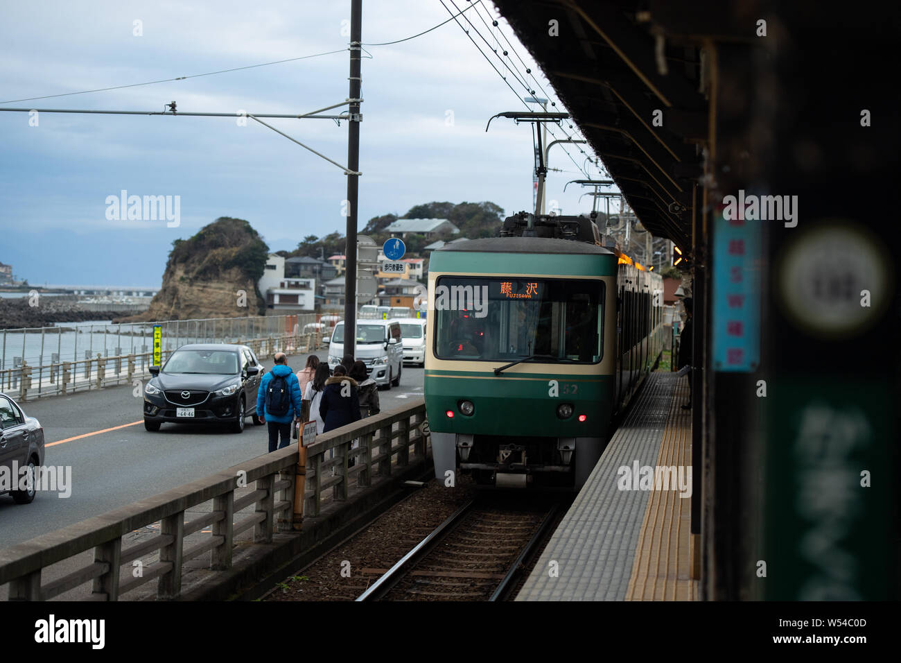 Enoden line train hi-res stock photography and images - Alamy