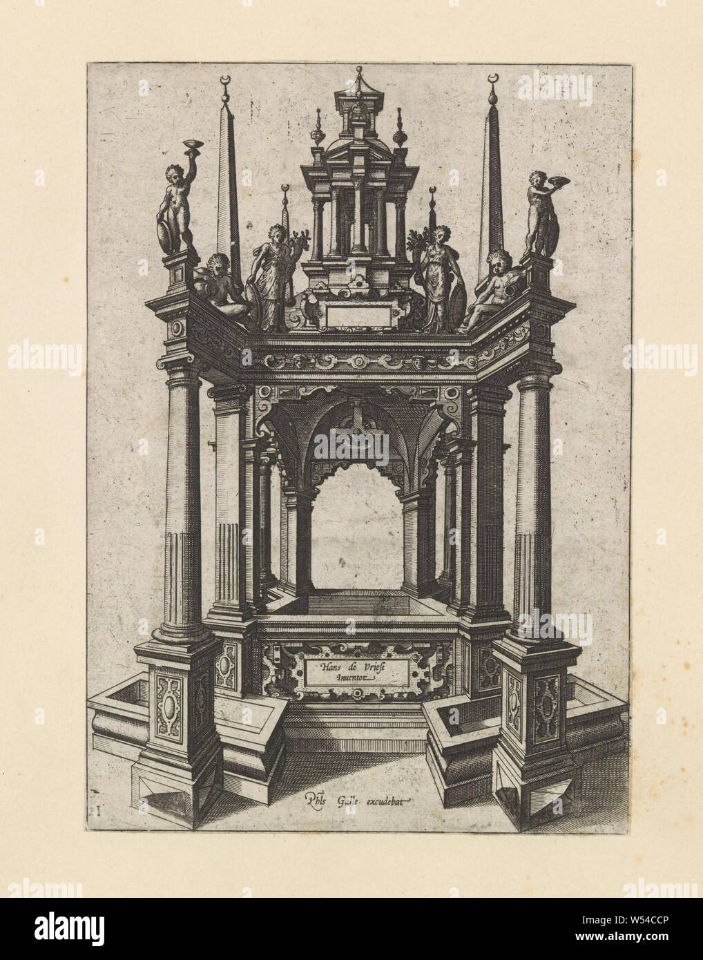 Well with two columns hi-res stock photography and images - Alamy