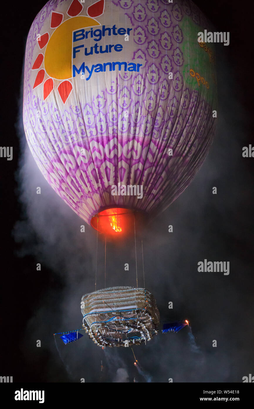 Taunggyi hot air balloon hi-res stock photography and images - Alamy