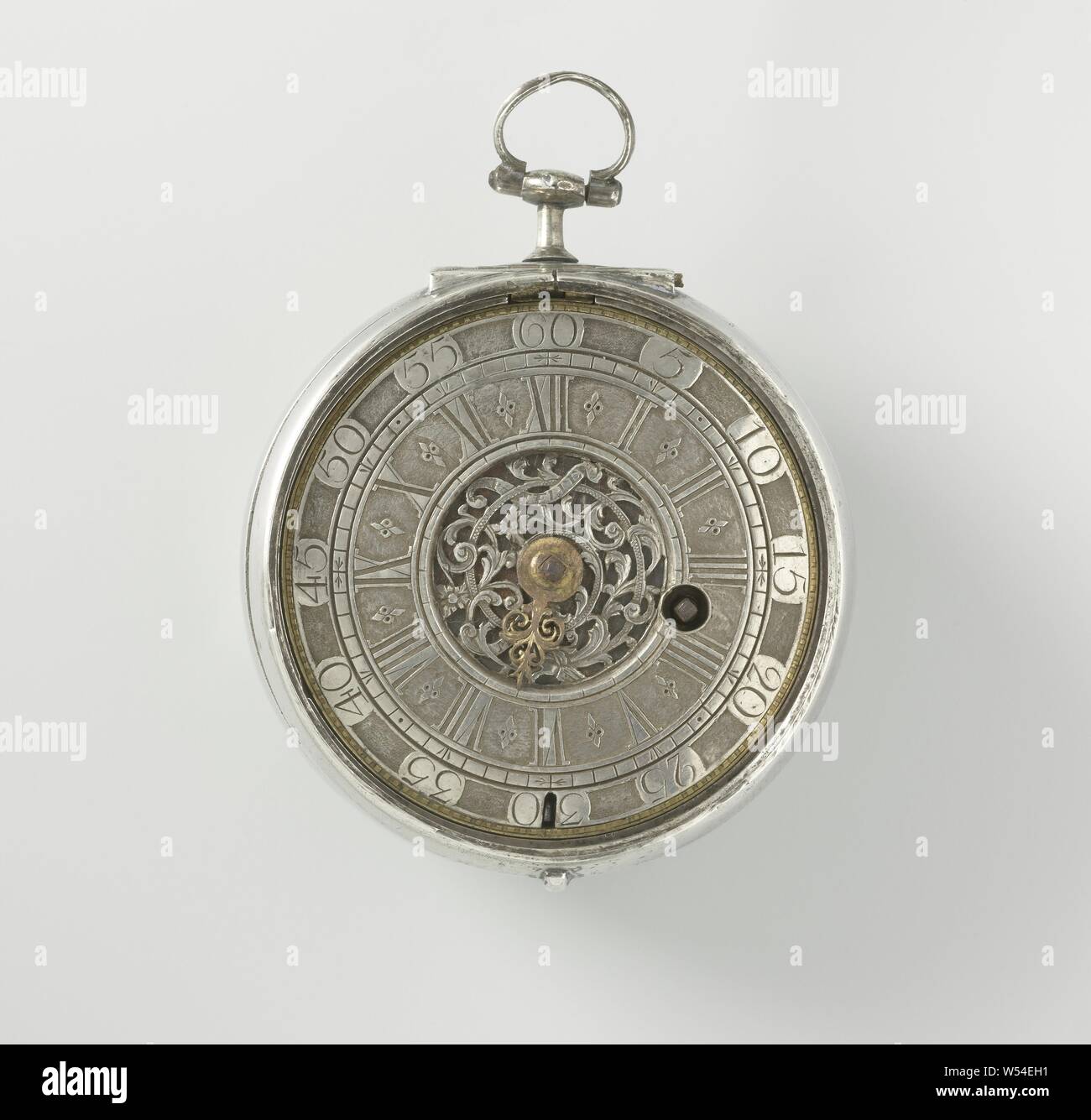 Inside of pocket watch hi-res stock photography and images - Alamy