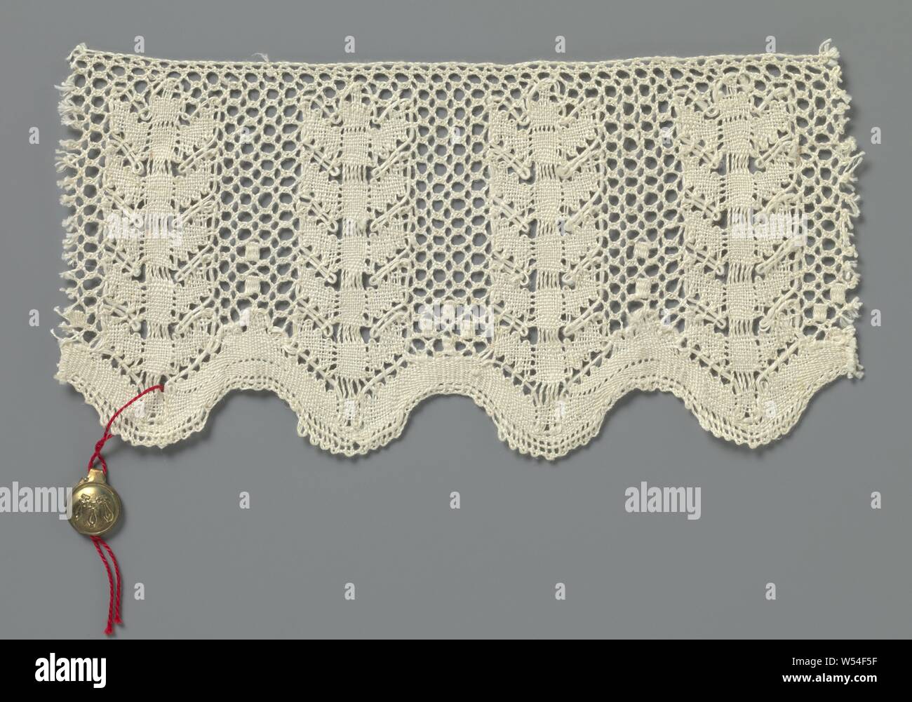 Strip of bobbin lace with standing ears of corn or 'stående ax', Strip ...