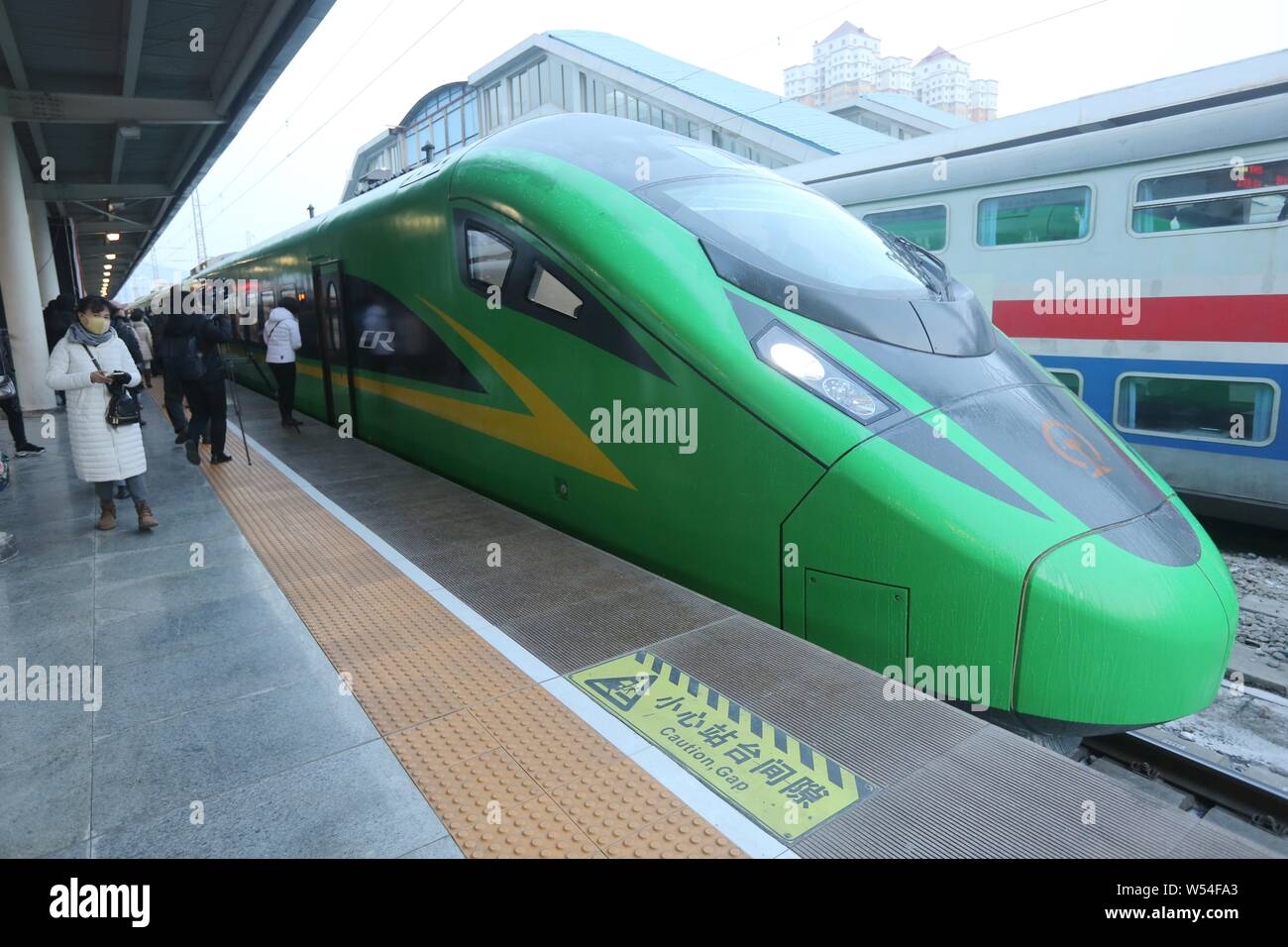 Gansu lanzhou train hi-res stock photography and images - Alamy
