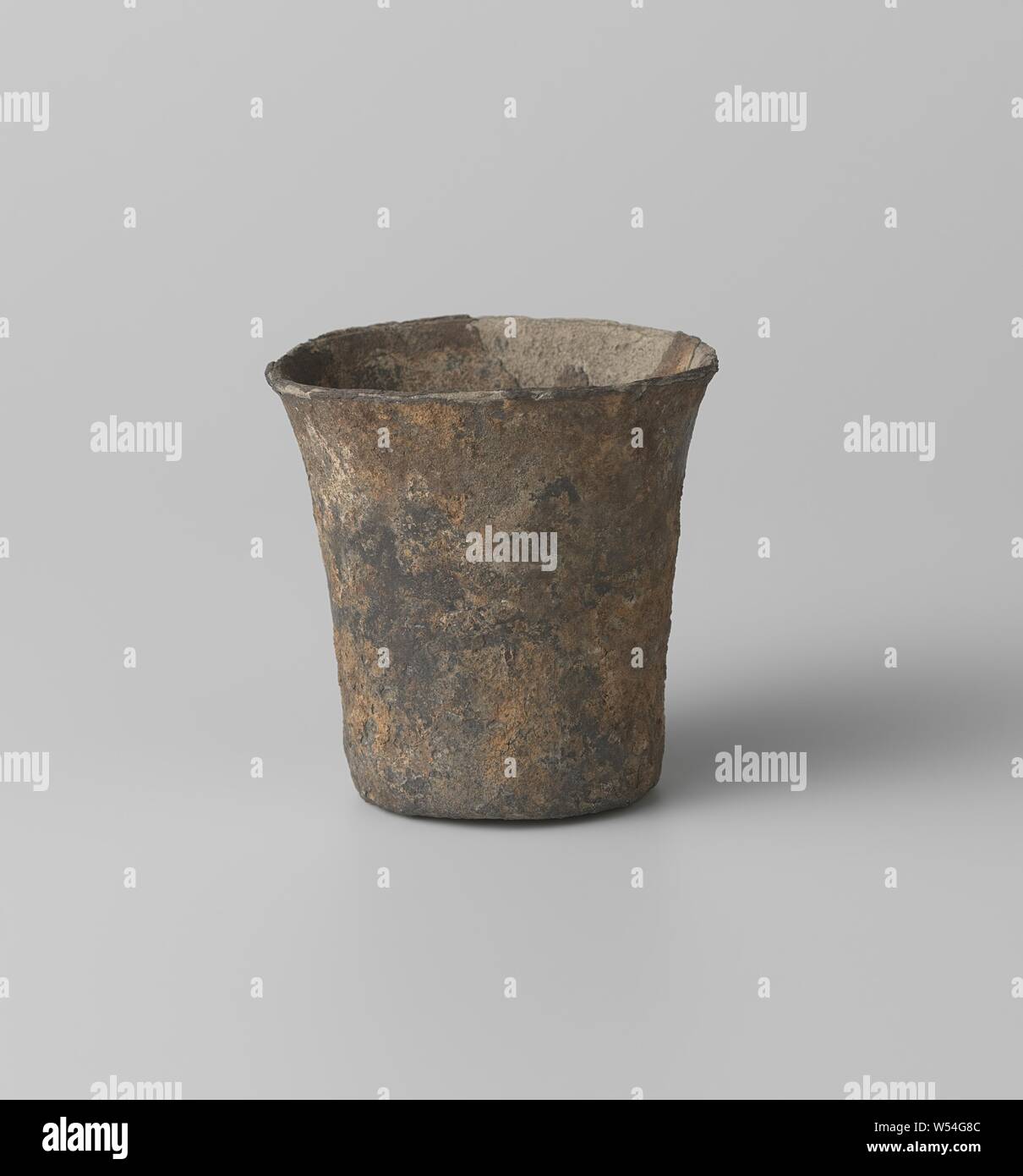 Tin cup hi-res stock photography and images - Alamy
