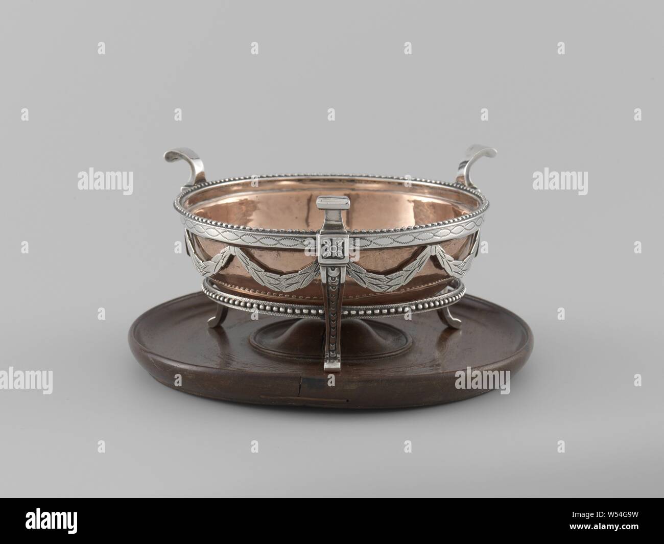 Hanging Brazier High Resolution Stock Photography and Images - Alamy