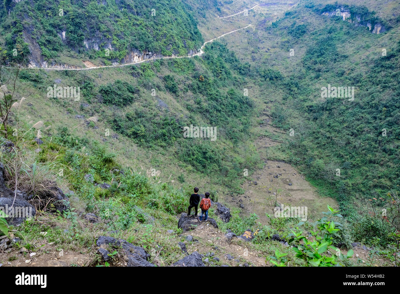Dahua yao autonomous county hi-res stock photography and images - Alamy