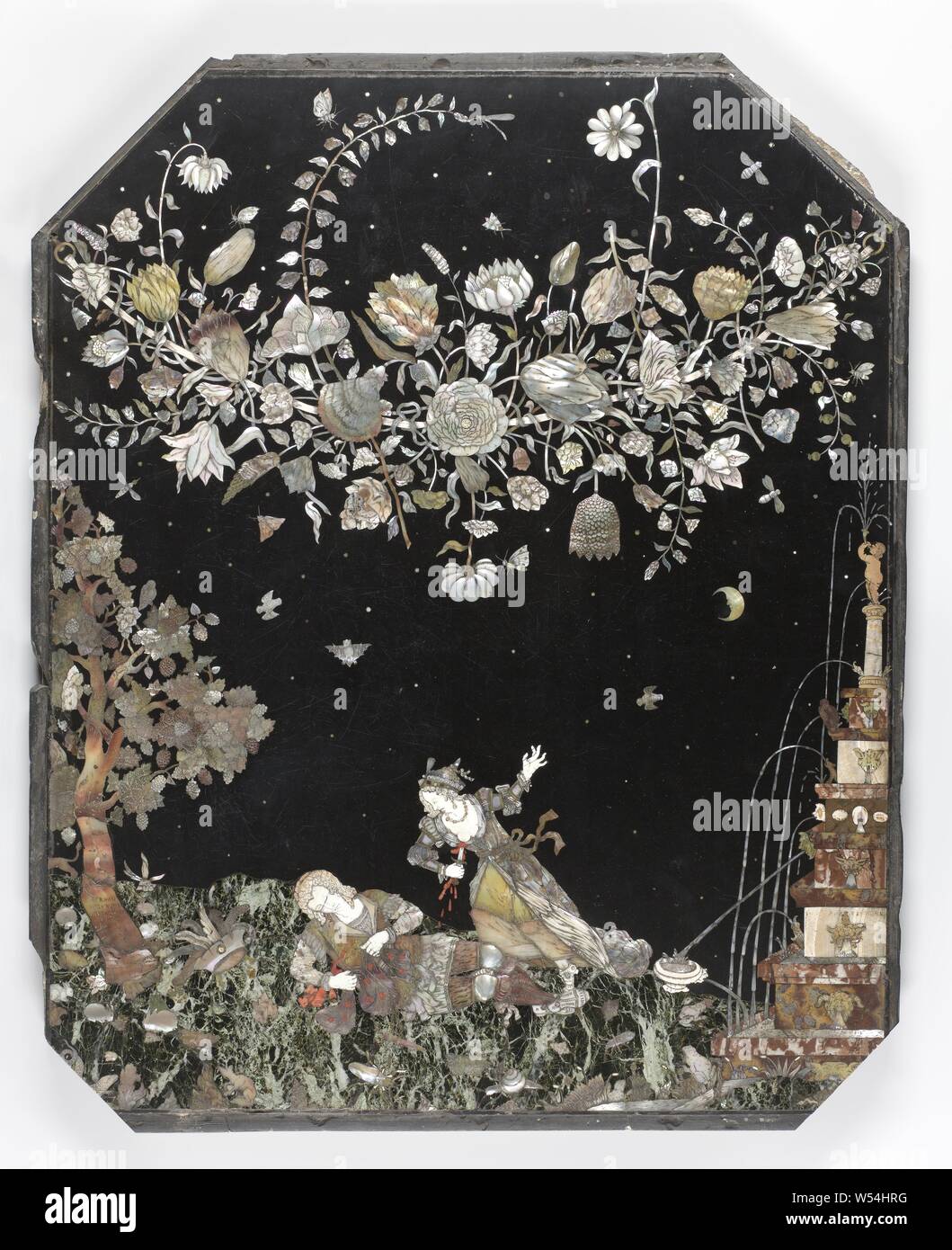 Black snail beetles hi-res stock photography and images - Alamy