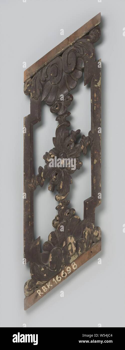 Open worked staircase baluster hi-res stock photography and images - Alamy