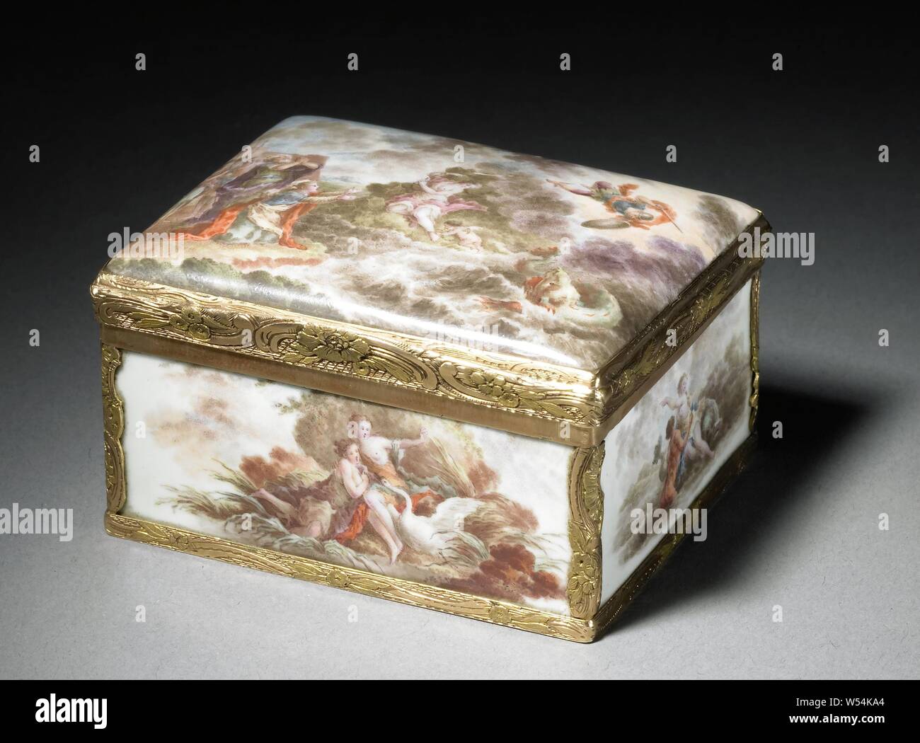 Mythological birds hi-res stock photography and images - Alamy