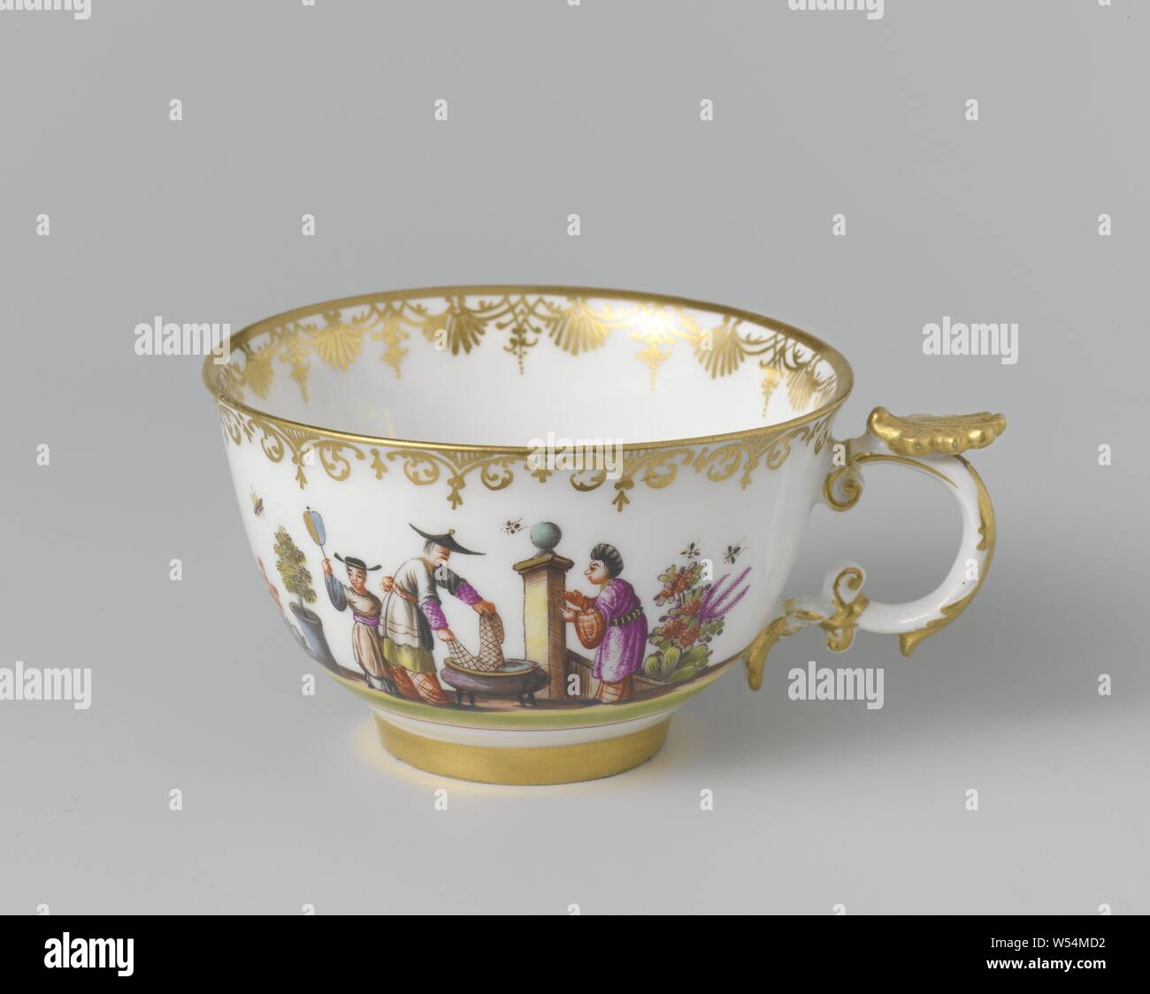 Trembleuse cup hi-res stock photography and images - Alamy