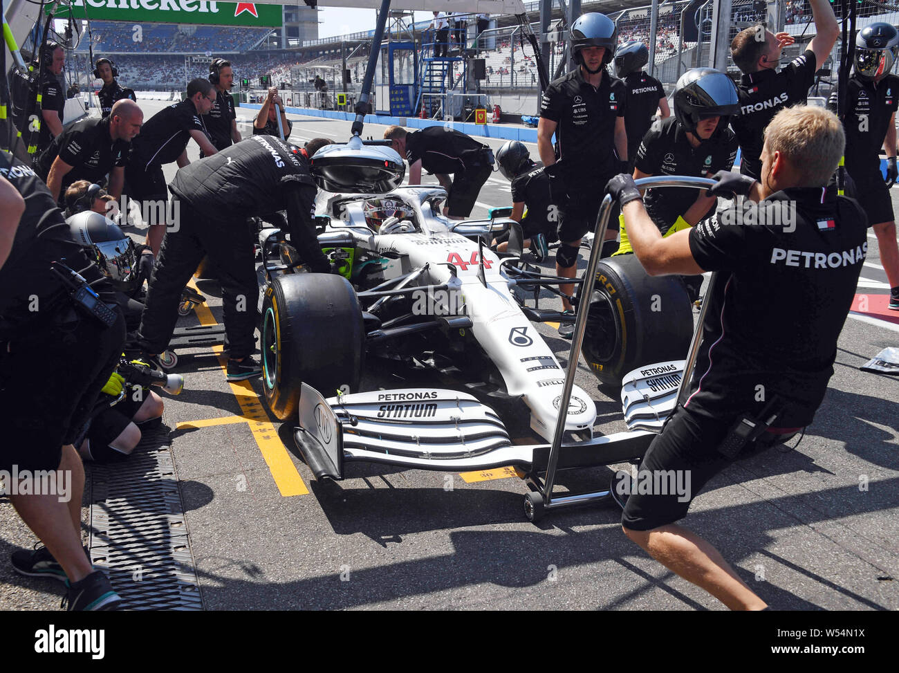 Mercedes amg f1 makes a pit stop hi-res stock photography and images ...
