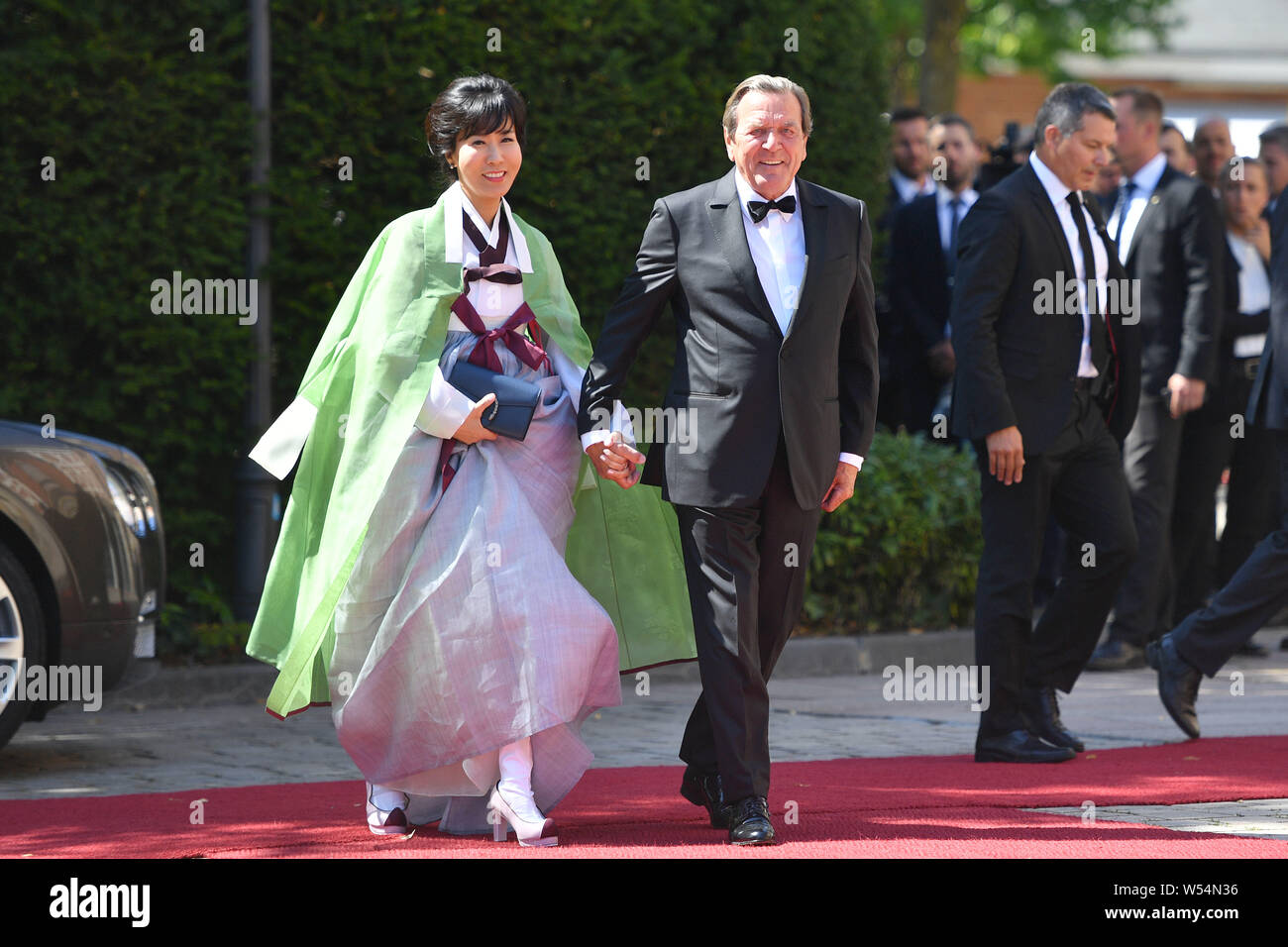 Old Federal Chancellor Gerhard SCHROEDER (SPD) with wife So Yean KIM on ...