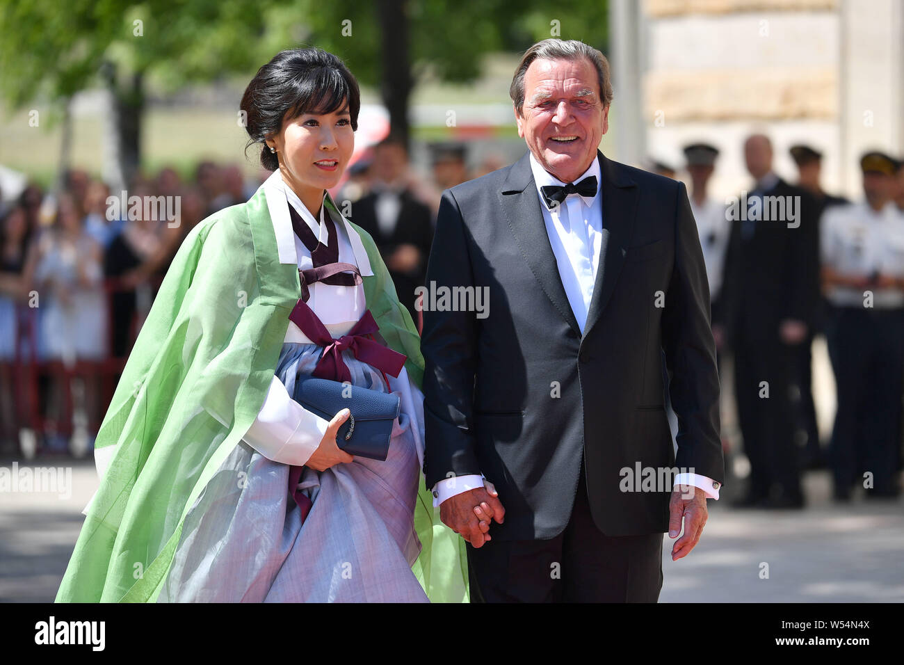 Old Federal Chancellor Gerhard SCHROEDER (SPD) with wife So Yean KIM on ...