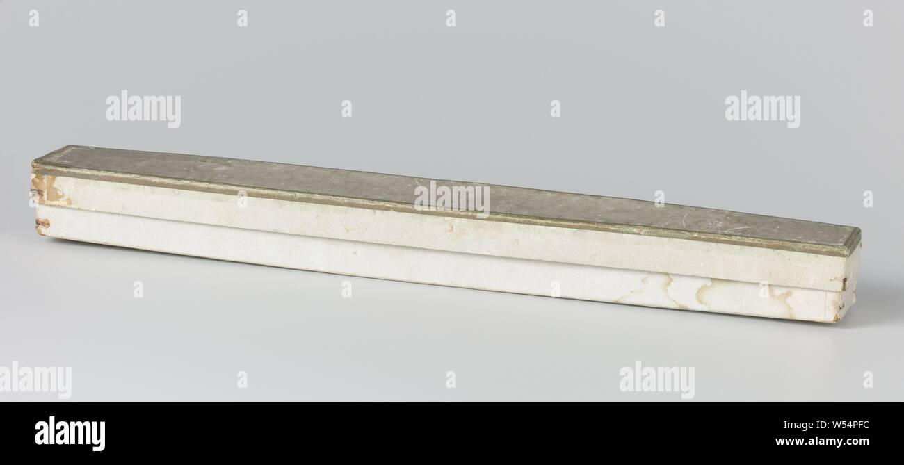 Rectangular fan box hi-res stock photography and images - Alamy