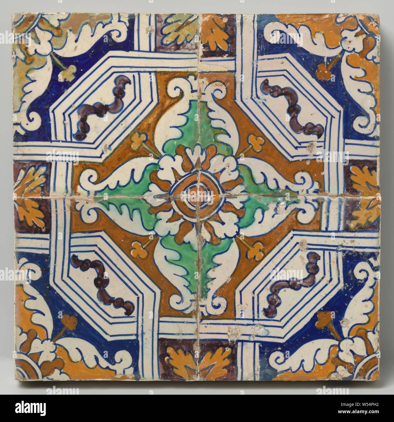 Four tiles consisting hi-res stock photography and images - Alamy