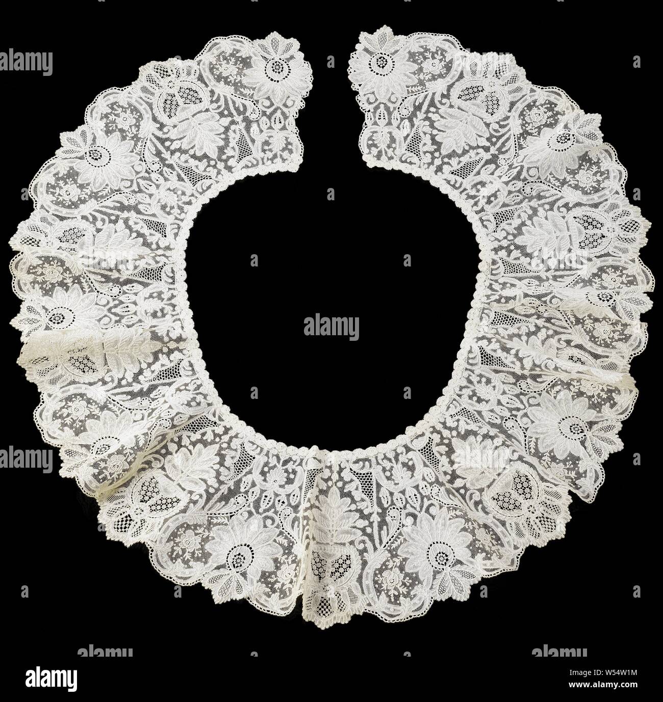 Symmetrical s lines hi-res stock photography and images - Alamy