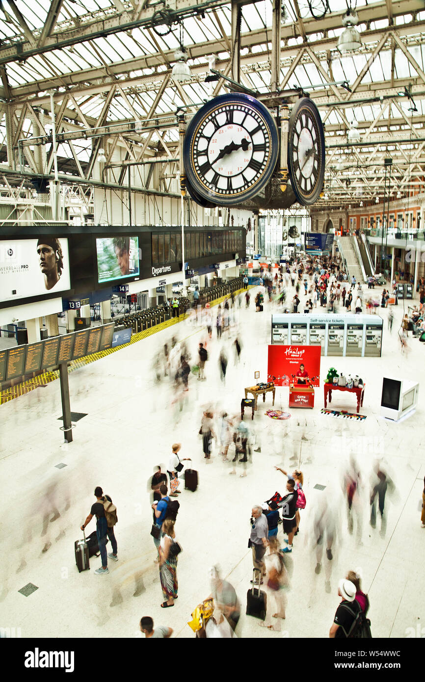 Waterloo train station sign hi-res stock photography and images - Alamy