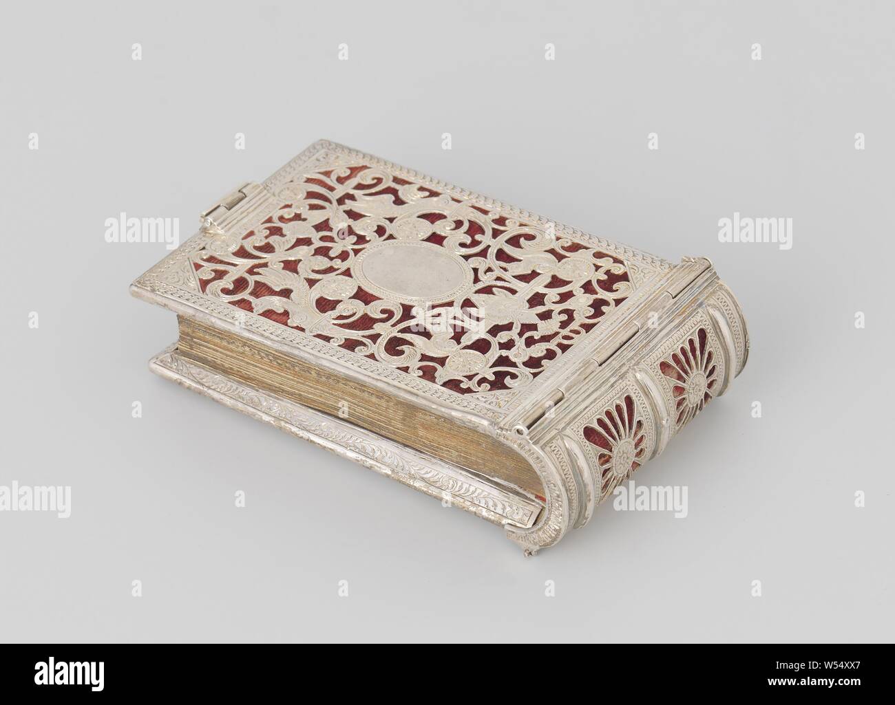 Bookbinding art hi-res stock photography and images - Alamy
