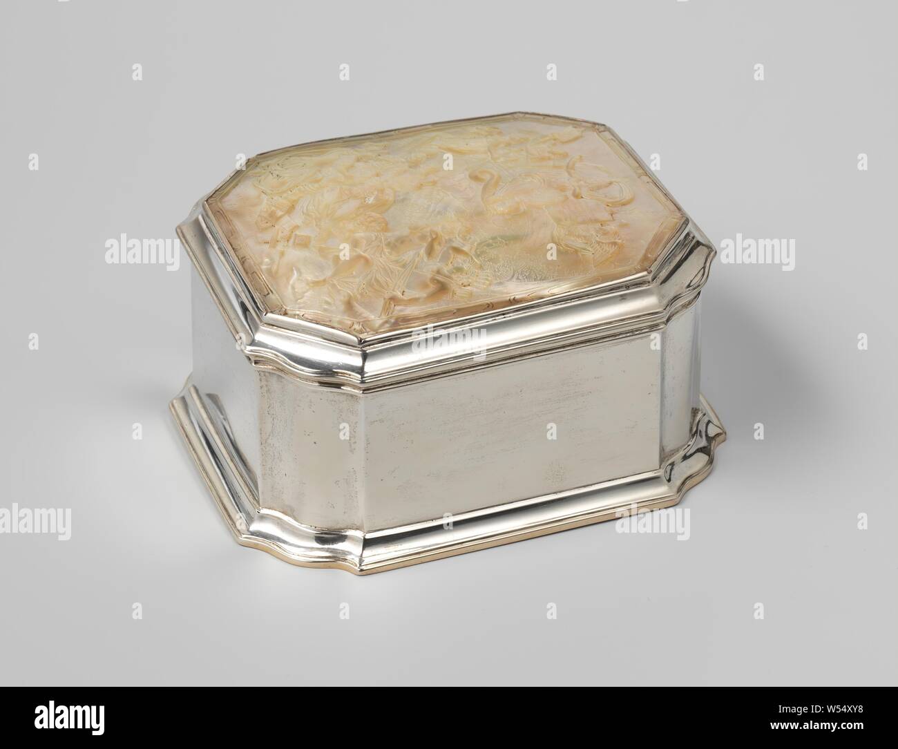 Makers mark ps peter schemkes hi-res stock photography and images - Alamy