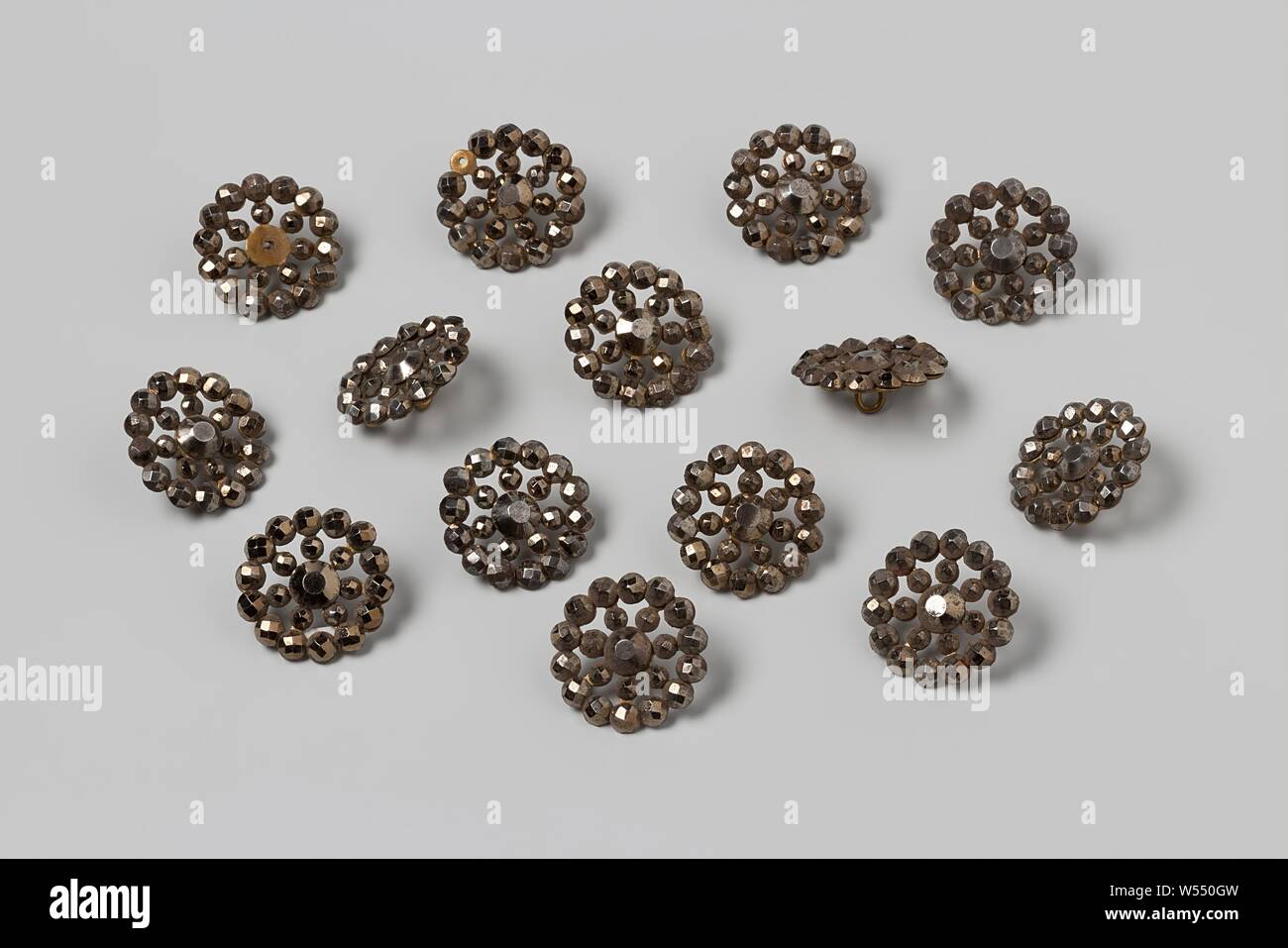 Larger diamond heads hi-res stock photography and images - Alamy