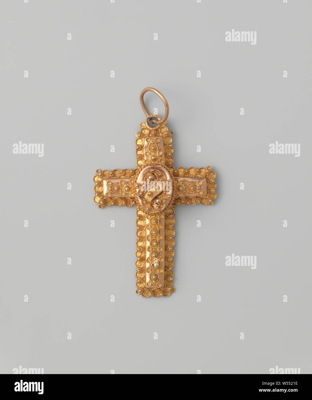 Filigree cross hi-res stock photography and images - Alamy