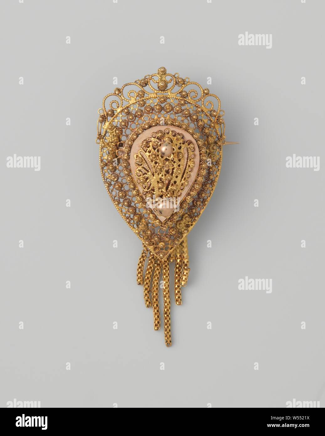 Wide edge consists entirely hi-res stock photography and images - Alamy