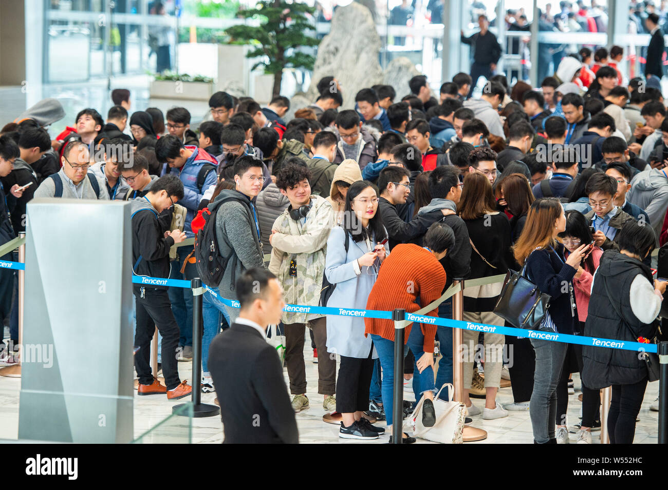 Tencent headquarters in shenzhen china hi-res stock photography and ...