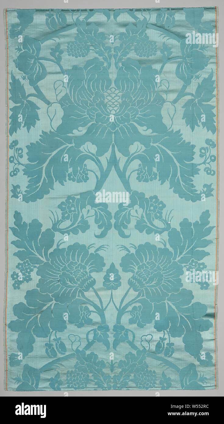 Light blue silk damask hi-res stock photography and images - Alamy